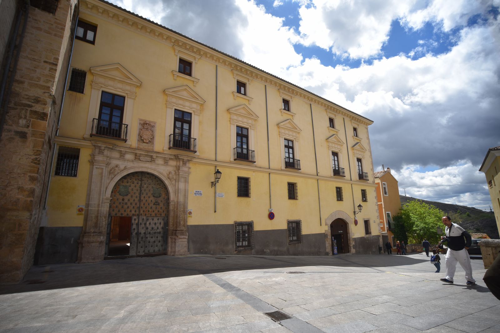 Palacio Episcopal de Cuenca - Experiencias de Enoturismo | Turismo del Vino